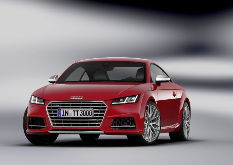 Audi TTS Coupe (8S) 2.0 TFSI (310 Hp) quattro S tronic